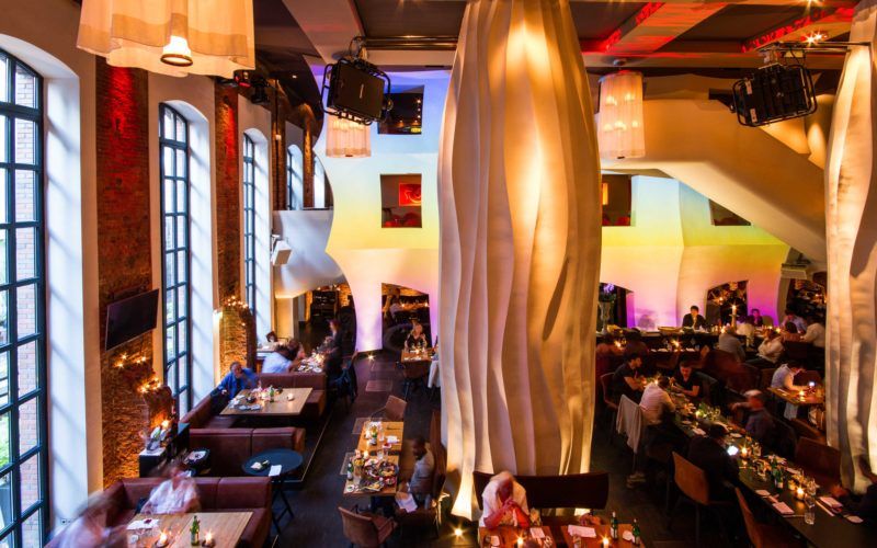 Wunderschone Hamburg East Hotel Restaurant Ebenbild